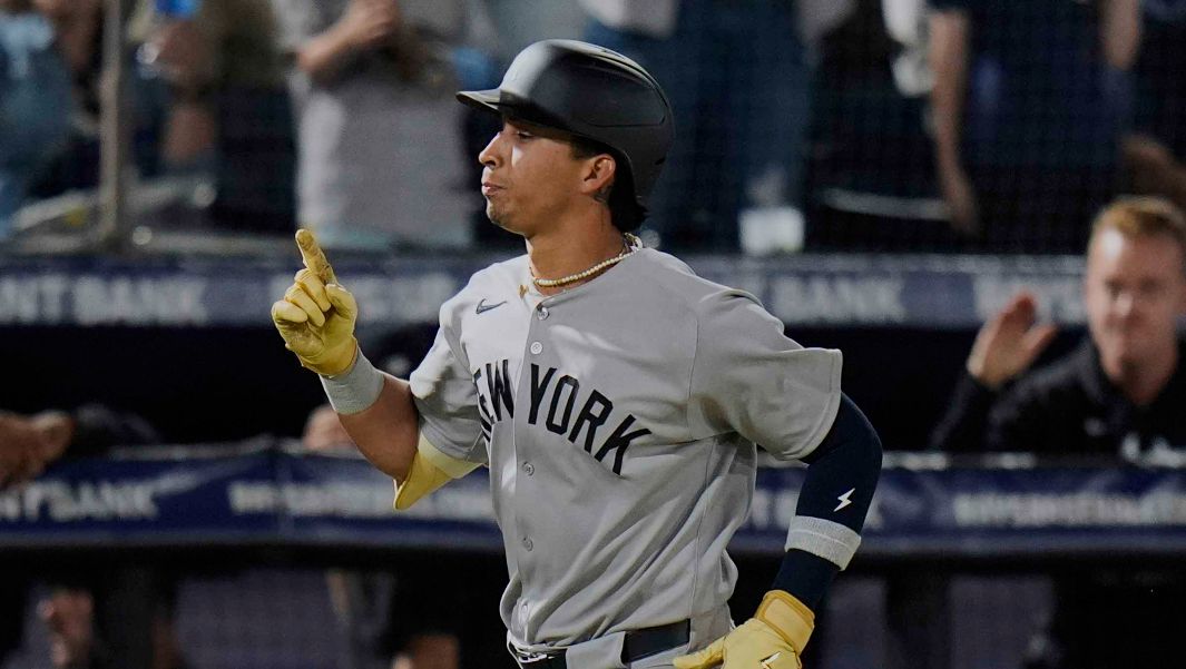 Oswaldo Cabrera exhibió su poder en el George M. Steinbrenner Field ...