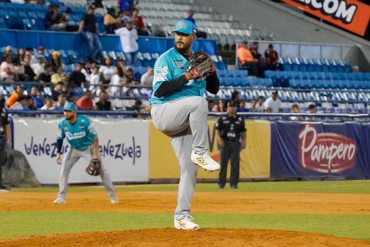 Doubront comandó el blanqueó de Margarita sobre Magallanes en Valencia ...